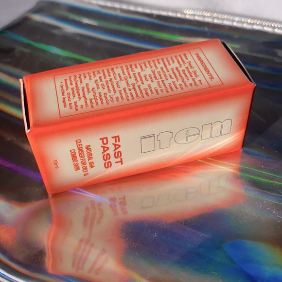 Item Beauty | Skincare | Addison Rae Item Beauty Cleanser | Poshmark